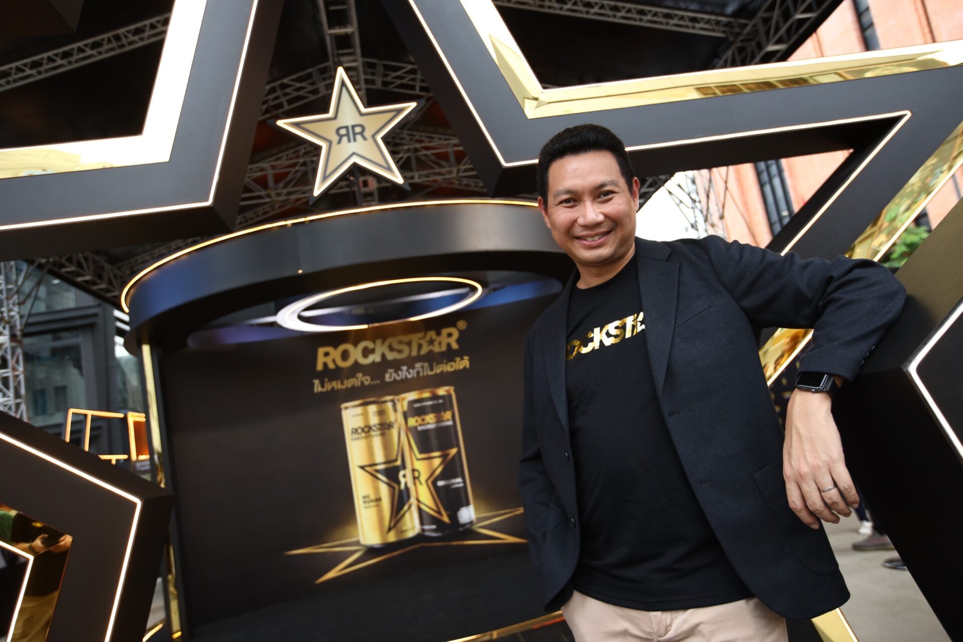 “Rockstar” โดยซันโทรี่ เป๊ปซี่โค ขนทัพ 3 พรีเซนเตอร์ จัดคอนเสิร์ต ...