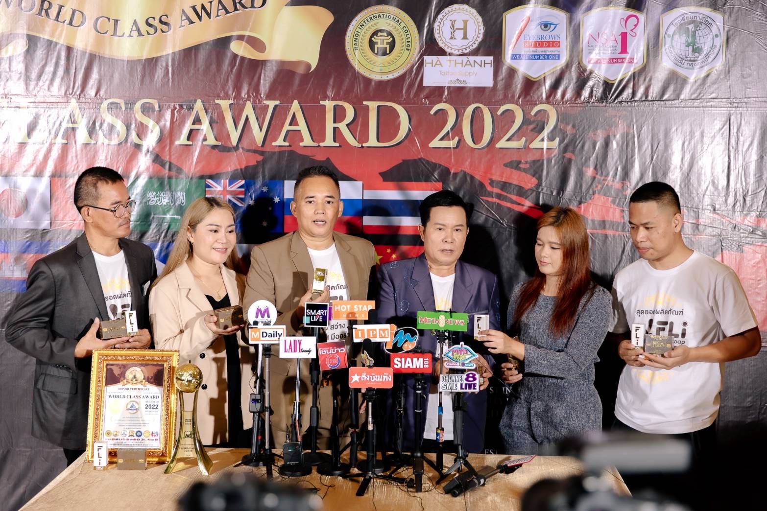 ที่สุด! ของผลิตภัณฑ์เพื่อความงาม แบรนด์ FLi คว้ารางวัลระดับเอเชีย WORLD ...