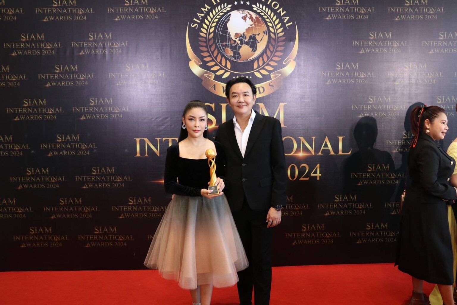 BBL Wellness Center นำทัพรับรางวัล Siam International Awards 2024 การันตีคุณภาพ - Siam108 ทุก ...