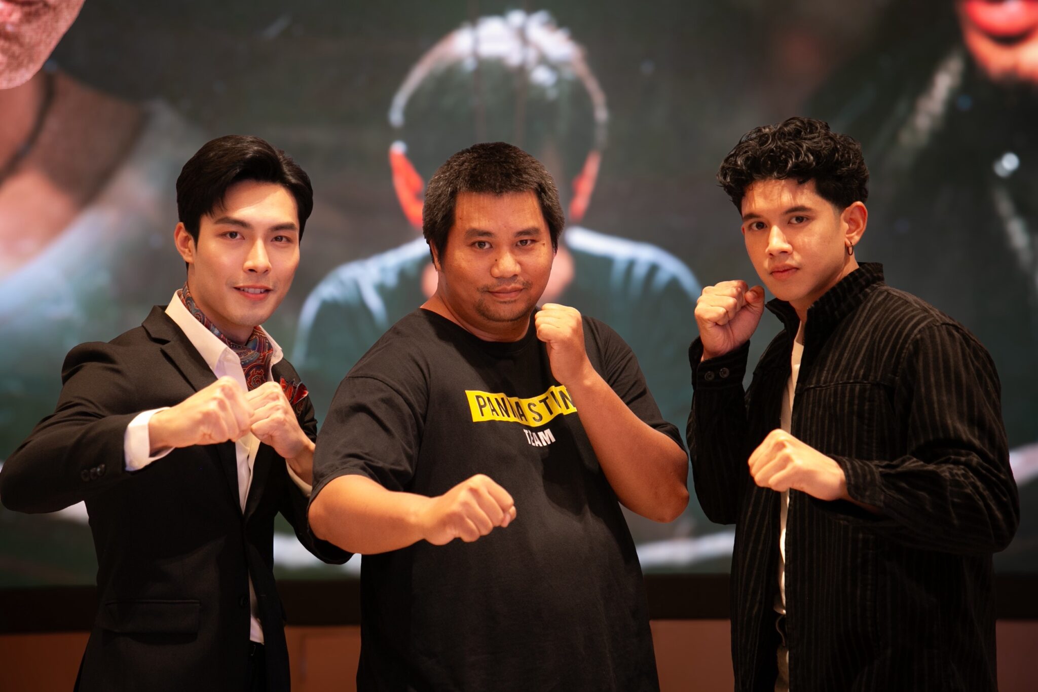ภาพยนตร์ "ปีนเกลียว" (Slum Dragon) จัดแถลงข่าวรอบ First Screening เชิด ...